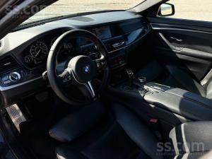 Blue BMW 535 2012 in Riga, with an engine capacity of 3.00 L and mileage of 220 thousand km for 16249 €, photo 14 on AUTOMOTO.COM.LV