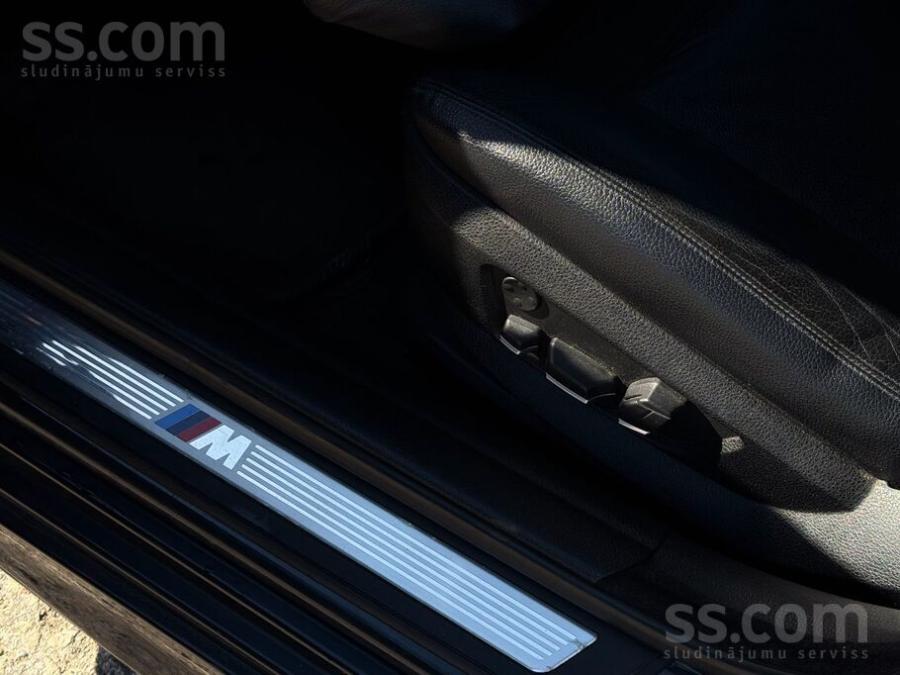 Blue BMW 535 2012 in Riga, with an engine capacity of 3.00 L and mileage of 220 thousand km for 16249 €, photo 16 on AUTOMOTO.COM.LV