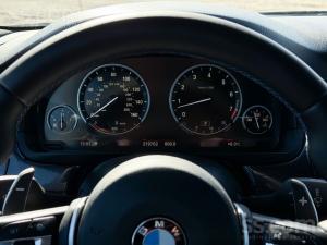 Blue BMW 535 2012 in Riga, with an engine capacity of 3.00 L and mileage of 220 thousand km for 16249 €, photo 17 on AUTOMOTO.COM.LV