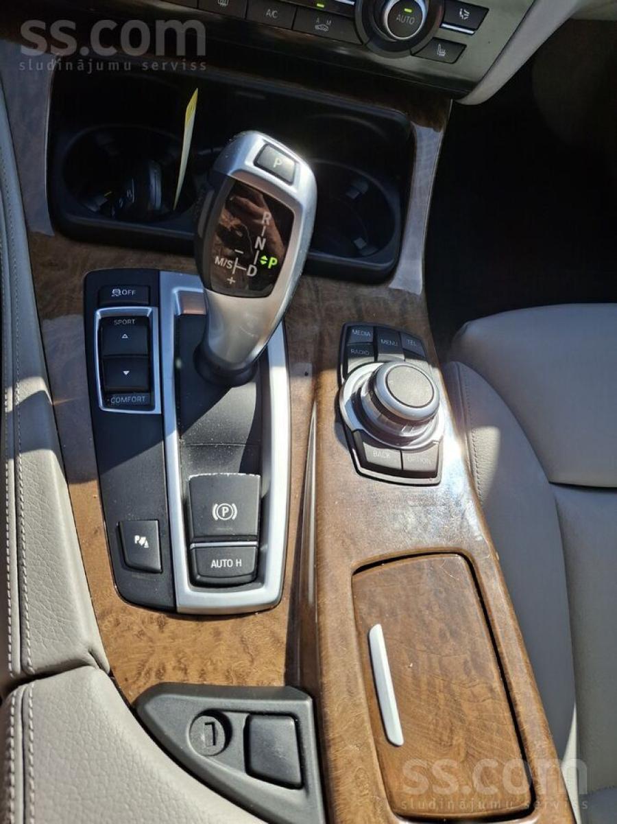 Zils BMW 535 2012 Valmiera, ar dzinēja tilpumu 3.00 L un nobraukumu 260 tūkst. km par 11900 €, foto 17 vietnē AUTOMOTO.COM.LV