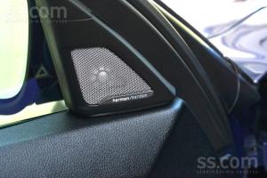 Blue BMW 535 2012 in Jelgava, with an engine capacity of 3.00 L and mileage of 274 thousand km for 18950 €, photo 13 on AUTOMOTO.COM.LV