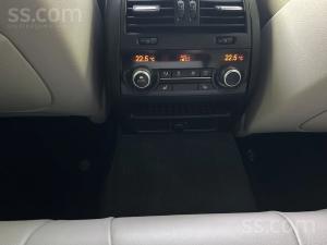 Blue BMW 535 2012 in Jelgava, with an engine capacity of 3.00 L and mileage of 274 thousand km for 18950 €, photo 15 on AUTOMOTO.COM.LV