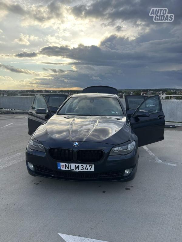 Blue BMW 535 2012 in Vilnius, with an engine capacity of 3.00 L and mileage of 260 thousand km for 8750 €, photo 1 on AUTOMOTO.COM.LV