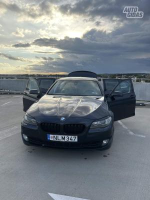 Zils BMW 535 2012 Viļņa, ar dzinēja tilpumu 3.00 L un nobraukumu 260 tūkst. km par 8750 €, foto  vietnē AUTOMOTO.COM.LV