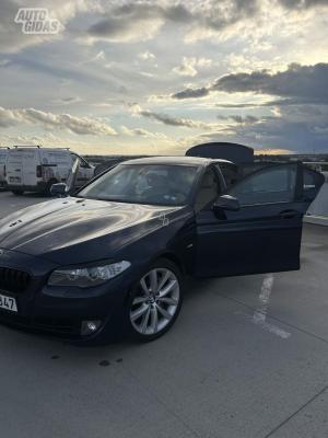 Blue BMW 535 2012 in Vilnius, with an engine capacity of 3.00 L and mileage of 260 thousand km for 8750 €, photo 3 on AUTOMOTO.COM.LV