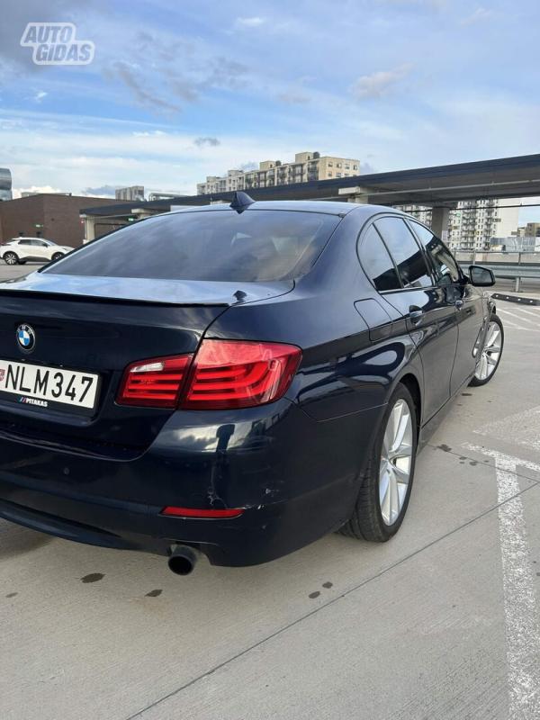 Blue BMW 535 2012 in Vilnius, with an engine capacity of 3.00 L and mileage of 260 thousand km for 8750 €, photo 6 on AUTOMOTO.COM.LV