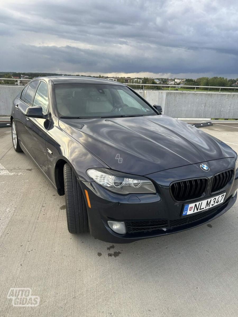 Blue BMW 535 2012 in Vilnius, with an engine capacity of 3.00 L and mileage of 260 thousand km for 8750 €, photo 7 on AUTOMOTO.COM.LV