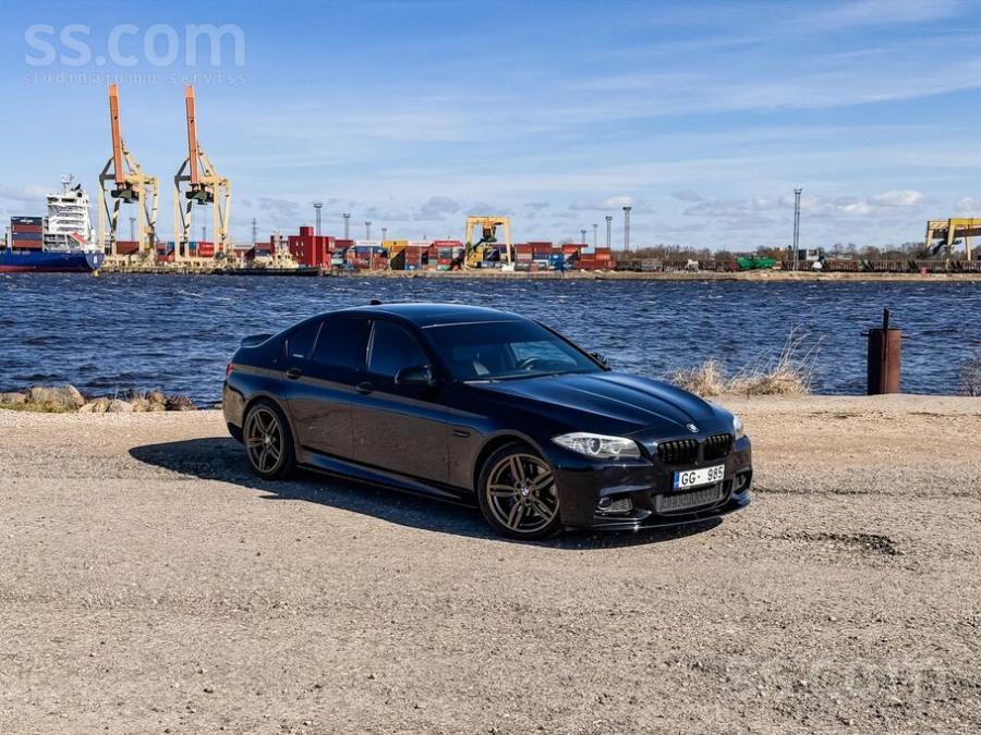 Zils BMW 535 2013 Rīga, ar dzinēja tilpumu 3.00 L un nobraukumu 220 tūkst. km par 16249 €, foto 9 vietnē AUTOMOTO.COM.LV