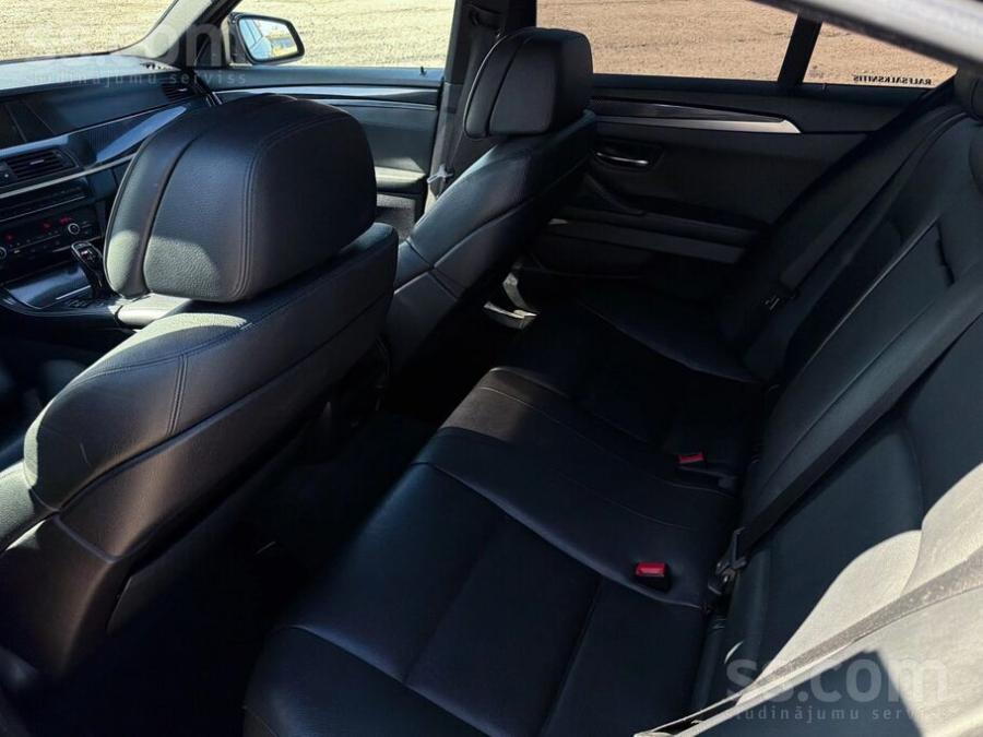Zils BMW 535 2013 Rīga, ar dzinēja tilpumu 3.00 L un nobraukumu 220 tūkst. km par 16249 €, foto 16 vietnē AUTOMOTO.COM.LV