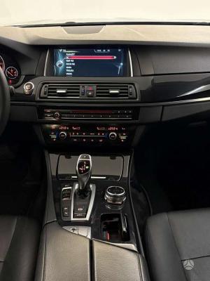 Blue BMW 535 2013 in Marijampole, with an engine capacity of 2.99 L and mileage of 305 thousand km for 9999 €, photo 16 on AUTOMOTO.COM.LV