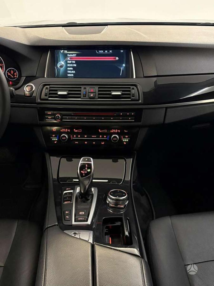 Blue BMW 535 2013 in Marijampole, with an engine capacity of 2.99 L and mileage of 305 thousand km for 9999 €, photo 16 on AUTOMOTO.COM.LV