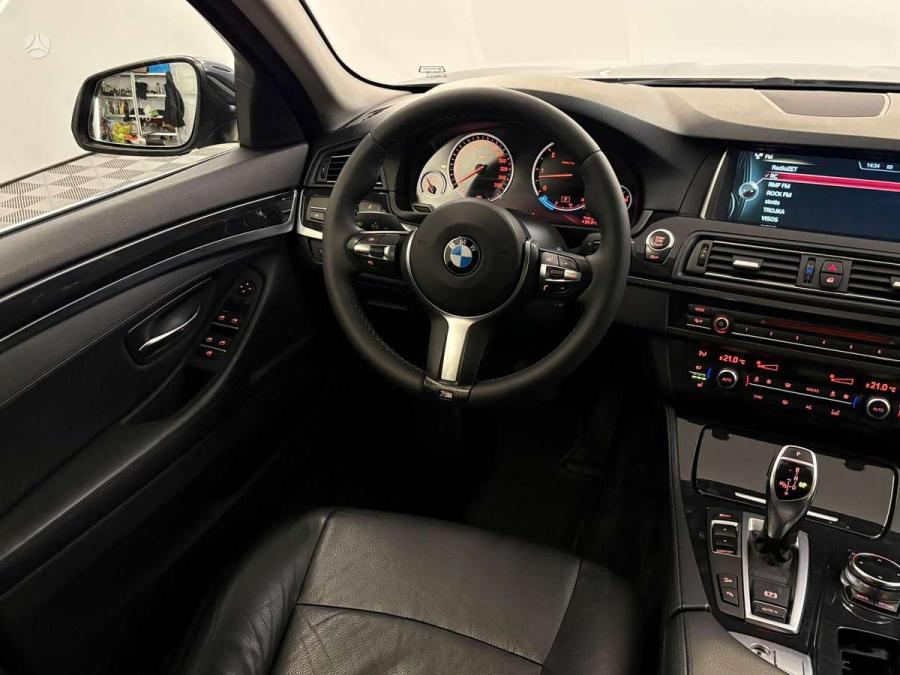 Blue BMW 535 2013 in Marijampole, with an engine capacity of 2.99 L and mileage of 305 thousand km for 9999 €, photo 24 on AUTOMOTO.COM.LV