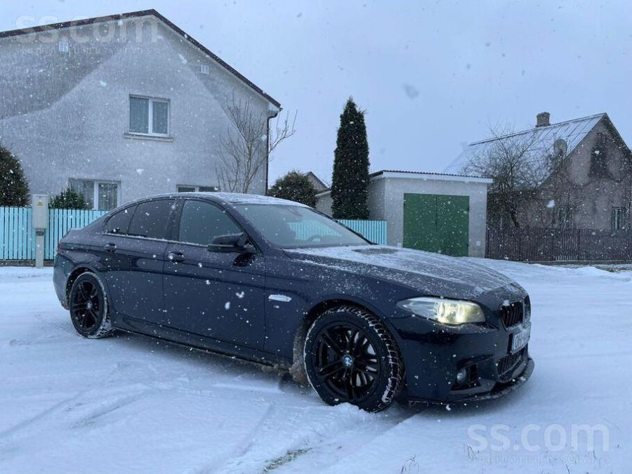 Zils BMW 535 2014 Daugavpils, ar dzinēja tilpumu 3.00 L un nobraukumu 237 tūkst. km par 14800 €, foto 12 vietnē AUTOMOTO.COM.LV