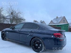 Zils BMW 535 2014 Daugavpils, ar dzinēja tilpumu 3.00 L un nobraukumu 237 tūkst. km par 14800 €, foto 16 vietnē AUTOMOTO.COM.LV