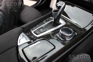 Zils BMW 535 2014 Daugavpils, ar dzinēja tilpumu 3.00 L un nobraukumu 243 tūkst. km par 15500 €, foto 20 vietnē AUTOMOTO.COM.LV