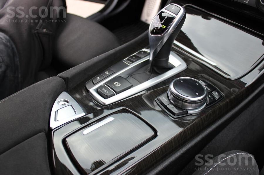 Zils BMW 535 2014 Daugavpils, ar dzinēja tilpumu 3.00 L un nobraukumu 243 tūkst. km par 15500 €, foto 20 vietnē AUTOMOTO.COM.LV