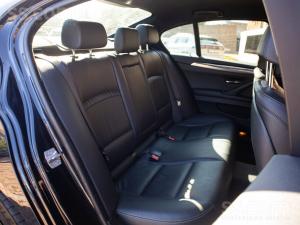 Zils BMW 535 2014 Liepāja, ar dzinēja tilpumu 3.00 L un nobraukumu 267 tūkst. km par 15950 €, foto 12 vietnē AUTOMOTO.COM.LV