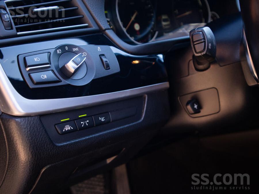 Zils BMW 535 2014 Liepāja, ar dzinēja tilpumu 3.00 L un nobraukumu 267 tūkst. km par 15950 €, foto 18 vietnē AUTOMOTO.COM.LV
