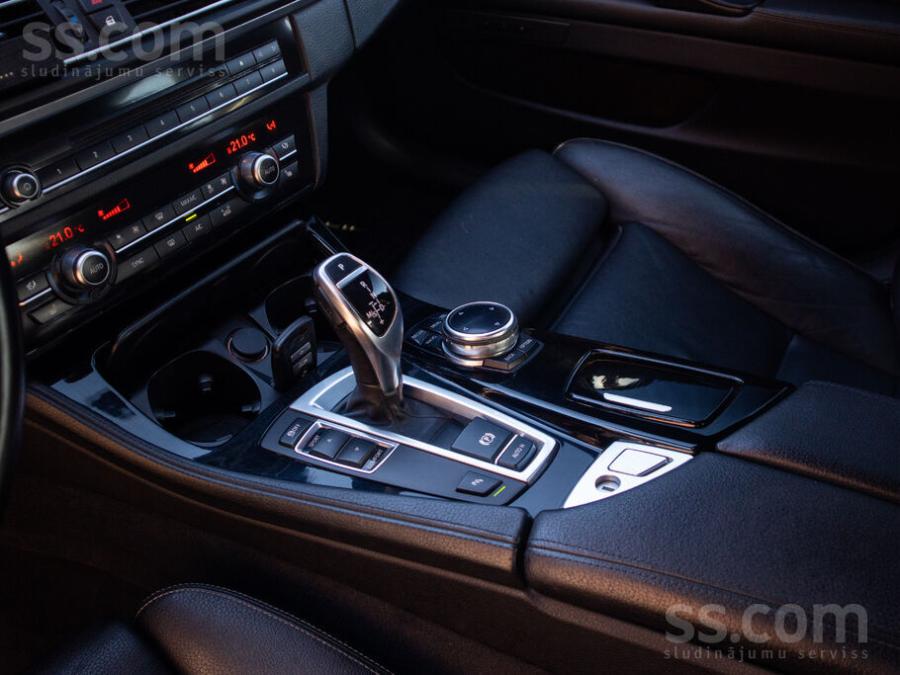 Zils BMW 535 2014 Liepāja, ar dzinēja tilpumu 3.00 L un nobraukumu 267 tūkst. km par 15950 €, foto 19 vietnē AUTOMOTO.COM.LV