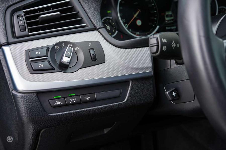Blue BMW 535 2014 in Marijampole, with an engine capacity of 2.99 L and mileage of 262 thousand km for 16450 €, photo 28 on AUTOMOTO.COM.LV