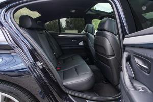 Blue BMW 535 2014 in Marijampole, with an engine capacity of 2.99 L and mileage of 262 thousand km for 16450 €, photo 34 on AUTOMOTO.COM.LV