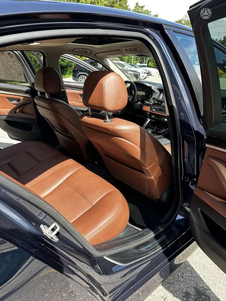 Blue BMW 535 2014 in Klaipeda, with an engine capacity of 2.98 L and mileage of 280 thousand km for 14499 €, photo 14 on AUTOMOTO.COM.LV