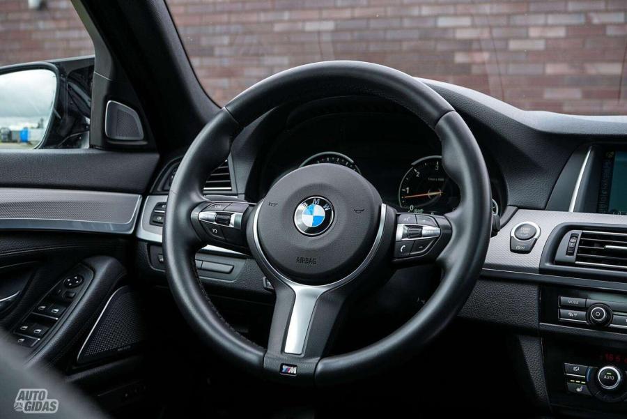 Blue BMW 535 2014 in Kaunas, with an engine capacity of 3.00 L and mileage of 262 thousand km for 16450 €, photo 17 on AUTOMOTO.COM.LV