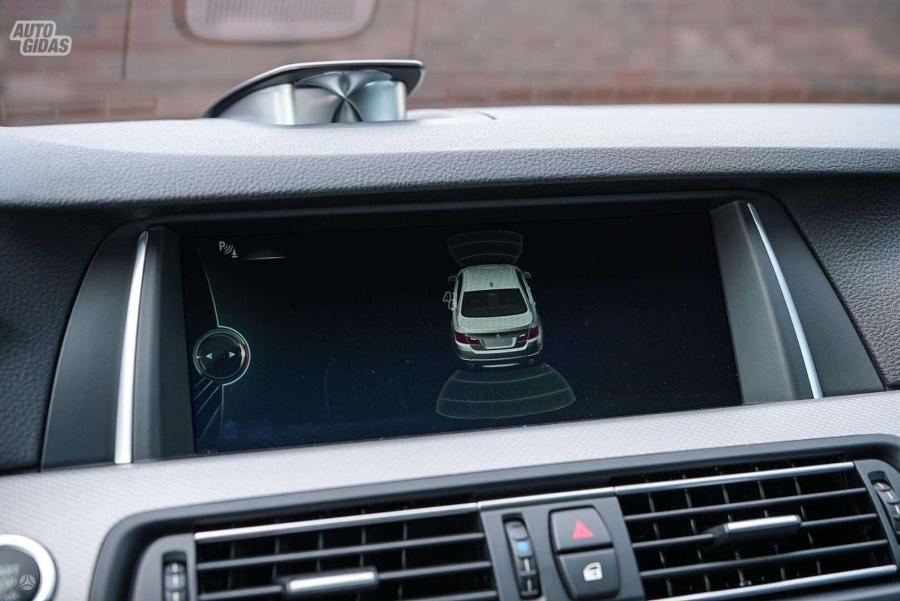 Blue BMW 535 2014 in Kaunas, with an engine capacity of 3.00 L and mileage of 262 thousand km for 16450 €, photo 19 on AUTOMOTO.COM.LV