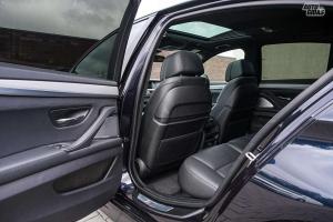 Blue BMW 535 2014 in Kaunas, with an engine capacity of 3.00 L and mileage of 262 thousand km for 16450 €, photo 31 on AUTOMOTO.COM.LV