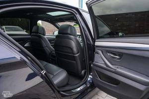 Blue BMW 535 2014 in Kaunas, with an engine capacity of 3.00 L and mileage of 262 thousand km for 16450 €, photo 33 on AUTOMOTO.COM.LV