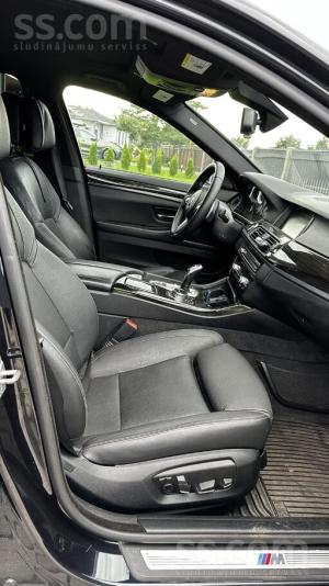 Blue BMW 535 2014 in Riga, with an engine capacity of 3.00 L and mileage of 186 thousand km for 17527 €, photo 12 on AUTOMOTO.COM.LV