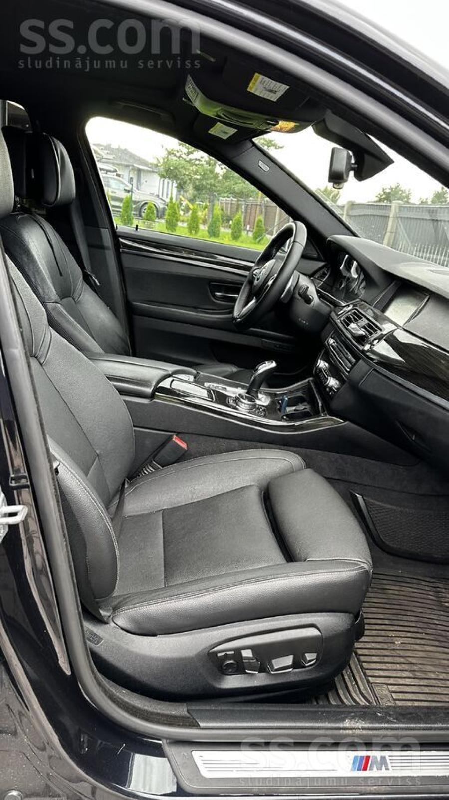 Blue BMW 535 2014 in Riga, with an engine capacity of 3.00 L and mileage of 186 thousand km for 17527 €, photo 12 on AUTOMOTO.COM.LV