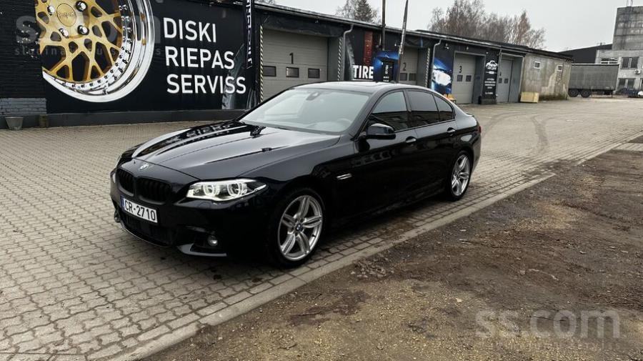 Blue BMW 535 2014 in Riga, with an engine capacity of 3.00 L and mileage of 186 thousand km for 17527 €, photo 16 on AUTOMOTO.COM.LV