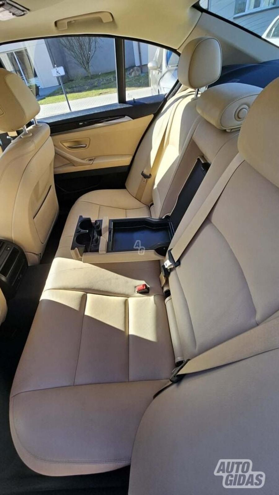 Blue BMW 535 2016 in Plunge, with an engine capacity of 3.00 L and mileage of 180 thousand km for 12000 €, photo 12 on AUTOMOTO.COM.LV