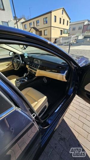 Blue BMW 535 2016 in Plunge, with an engine capacity of 3.00 L and mileage of 180 thousand km for 12000 €, photo 14 on AUTOMOTO.COM.LV