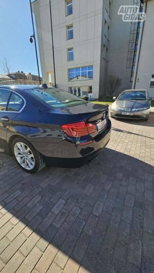 Blue BMW 535 2016 in Plunge, with an engine capacity of 3.00 L and mileage of 180 thousand km for 12000 €, photo 25 on AUTOMOTO.COM.LV