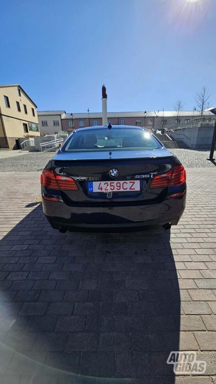 Blue BMW 535 2016 in Plunge, with an engine capacity of 3.00 L and mileage of 180 thousand km for 12000 €, photo 28 on AUTOMOTO.COM.LV
