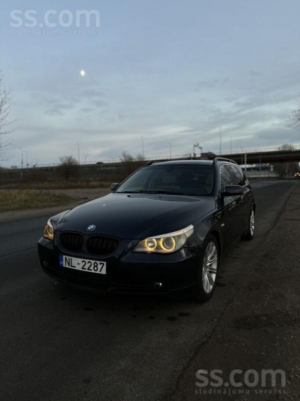 Blue BMW 535 2004 in Riga, with an engine capacity of 3.00 L and mileage of 0 thousand km for 3200 €, photo 2 on AUTOMOTO.COM.LV