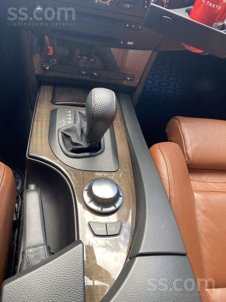 Zils BMW 535 2005 Rīga, ar dzinēja tilpumu 3.50 L un nobraukumu 374 tūkst. km par 5200 €, foto 21 vietnē AUTOMOTO.COM.LV