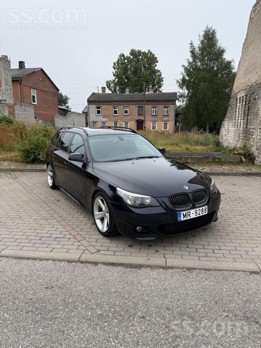 Blue BMW 535 2005 in Liepaja, with an engine capacity of 3.00 L and mileage of 374 thousand km for 4800 €, photo 4 on AUTOMOTO.COM.LV