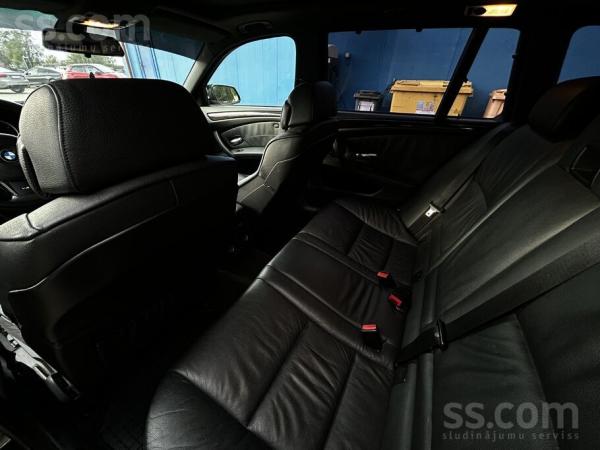 Blue BMW 535 2005 in Liepaja, with an engine capacity of 3.00 L and mileage of 380 thousand km for 4795 €, photo 11 on AUTOMOTO.COM.LV