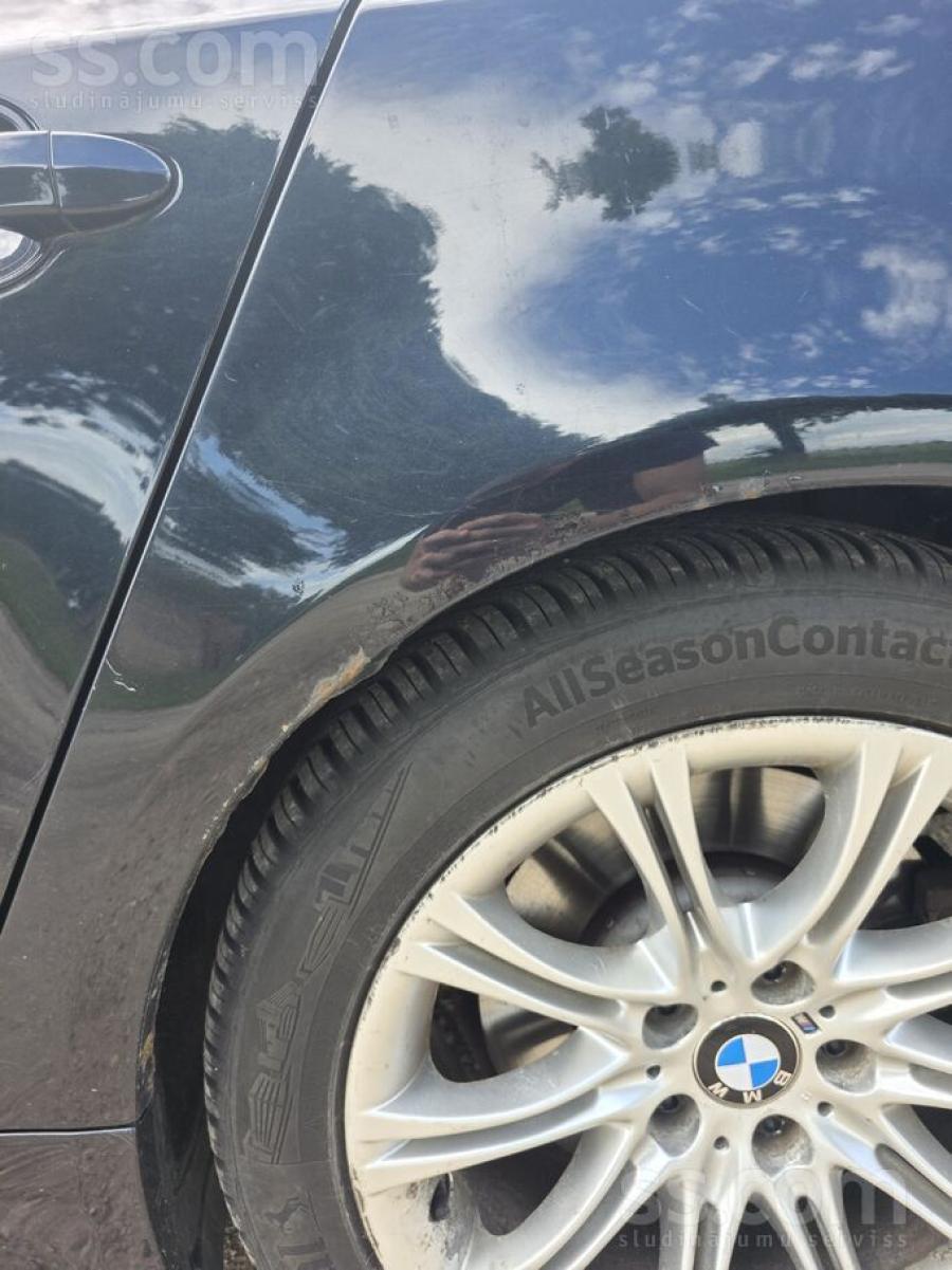 Blue BMW 535 2005 in Saldus, with an engine capacity of 3.50 L and mileage of 360 thousand km for 4799 €, photo 7 on AUTOMOTO.COM.LV