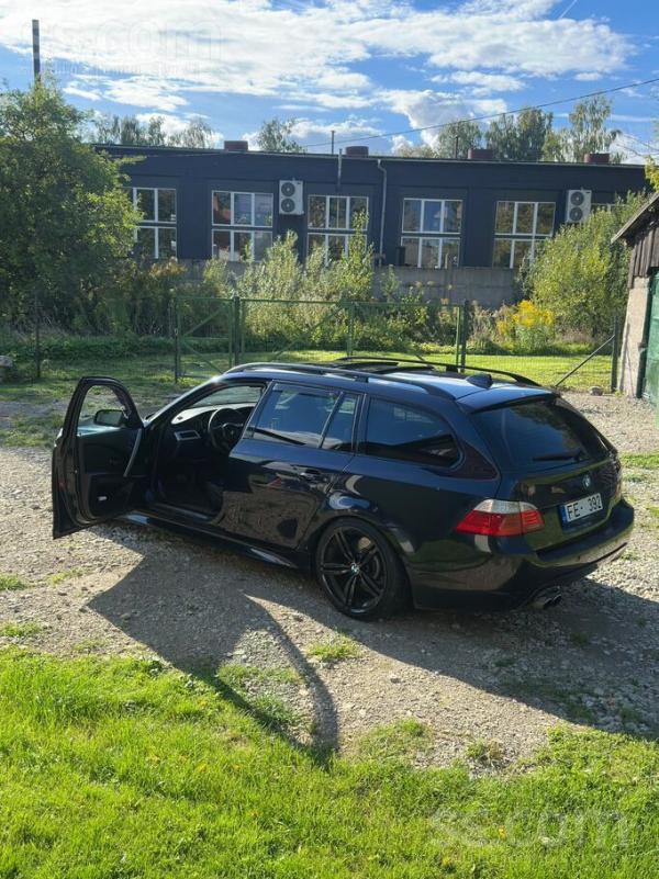 Blue BMW 535 2005 in Jelgava, with an engine capacity of 3.00 L and mileage of 308 thousand km for 5000 €, photo 1 on AUTOMOTO.COM.LV