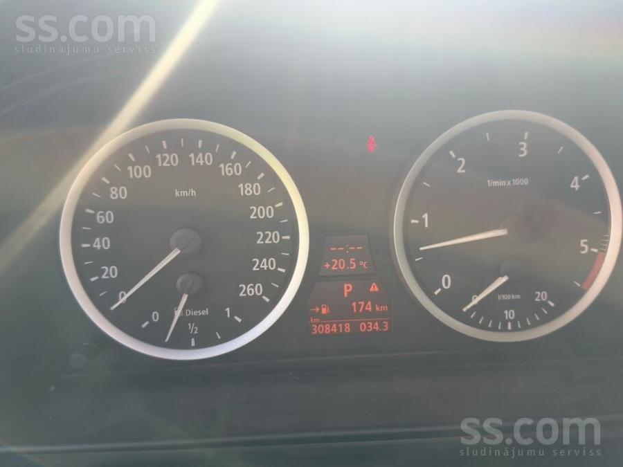 Синий БМВ 535 2005 в Елгава, объемом двигателя 3.00 л и пробегом 308 тыс. км за 5000 €, фото 7 на AUTOMOTO.COM.LV