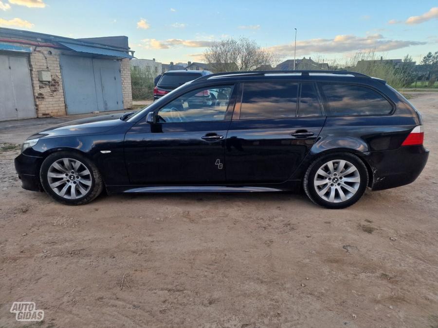 Zils BMW 535 2006 Kauņa, ar dzinēja tilpumu 3.00 L un nobraukumu 377 tūkst. km par 4350 €, foto 7 vietnē AUTOMOTO.COM.LV
