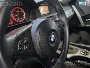 Blue BMW 535 2006 in Riga, with an engine capacity of 3.00 L and mileage of 343 thousand km for 4800 €, photo 7 on AUTOMOTO.COM.LV