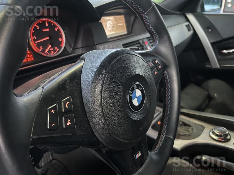 Blue BMW 535 2006 in Riga, with an engine capacity of 3.00 L and mileage of 343 thousand km for 4800 €, photo 7 on AUTOMOTO.COM.LV