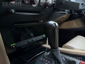 Blue BMW 535 2006 in Jelgava, with an engine capacity of 3.00 L and mileage of 332 thousand km for 5290 €, photo 22 on AUTOMOTO.COM.LV