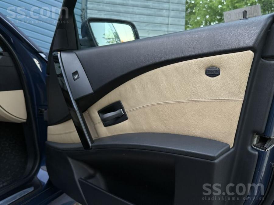 Blue BMW 535 2006 in Jelgava, with an engine capacity of 3.00 L and mileage of 332 thousand km for 5290 €, photo 23 on AUTOMOTO.COM.LV