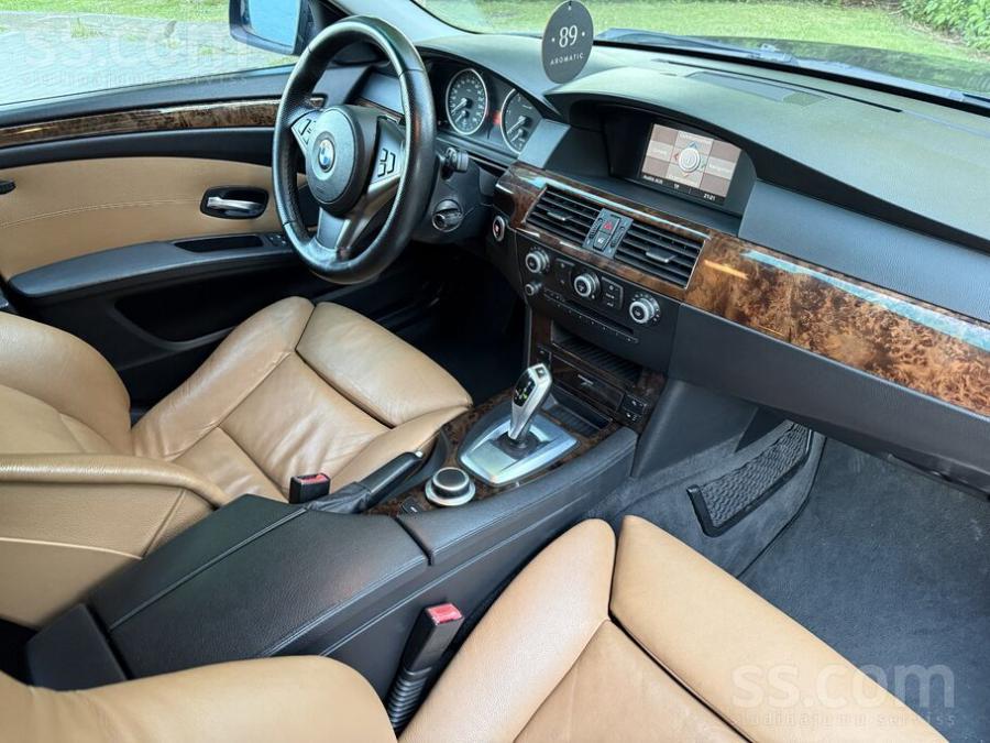 Zils BMW 535 2007 Jelgava, ar dzinēja tilpumu 3.00 L un nobraukumu 244 tūkst. km par 5900 €, foto 16 vietnē AUTOMOTO.COM.LV